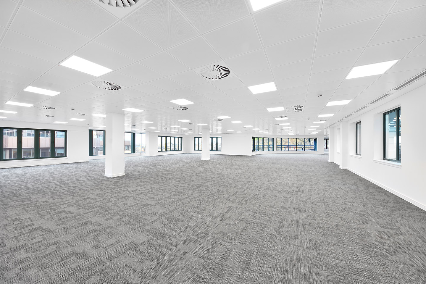 Exchange Plaza – Penthouse Office Suite on Lothian Rd, Edinburgh